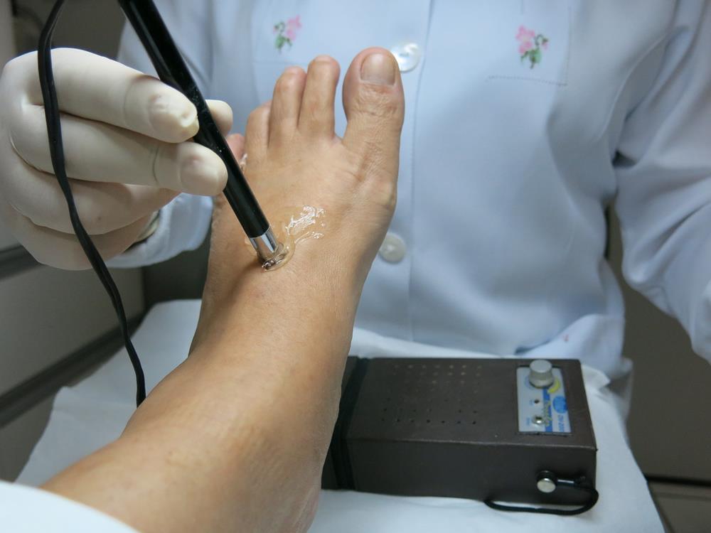 Podiatry Services in Missouri | Mid-West Podiatry & Associates